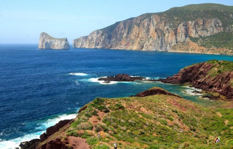 Страны, которые платят за проживание: где вас ждут с деньгами InTime